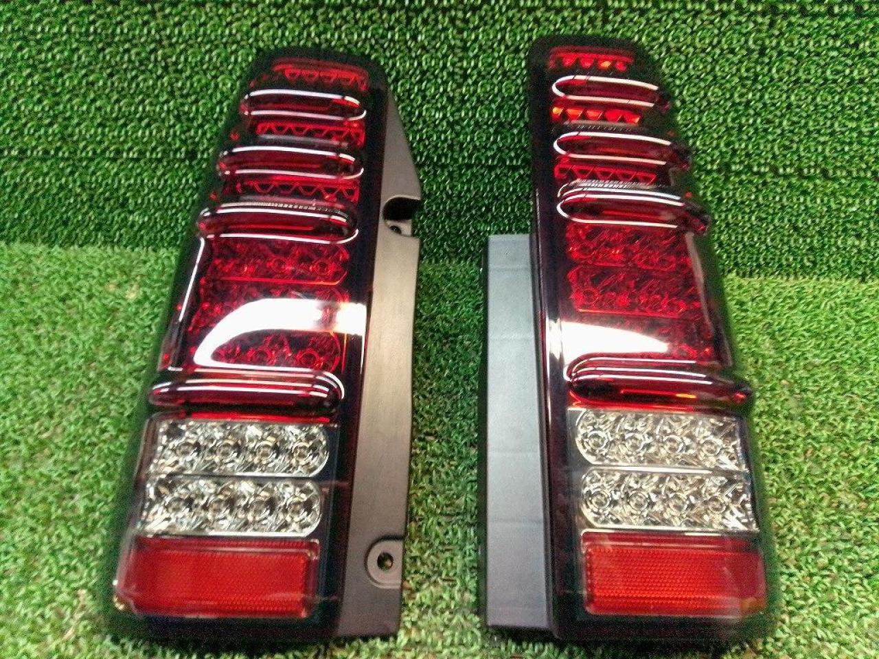 m-BRO THUNDER TAIL LAMP KIT | カー用品 ボディパーツ テールレンズを通販で購入する | 中古カー＆バイク用品の販売ならアップガレージ