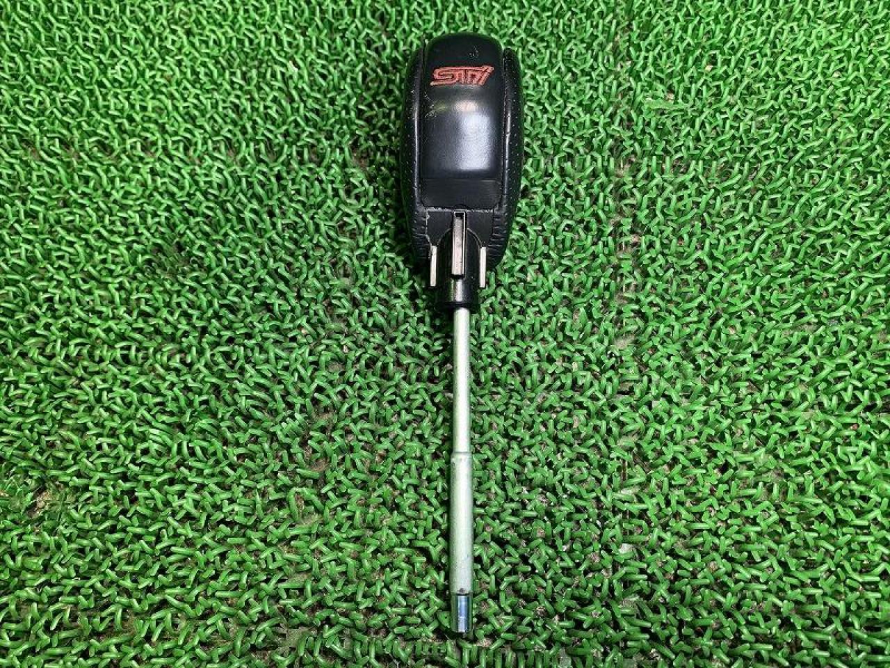 STi AT用シフトノブBN9/BS9 レガシィB4/レガシィアウトバック | カー用品 インテリア シフトノブを通販で購入する | 中古カー＆バイク用品の販売ならアップガレージ