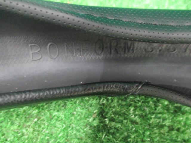 BONFORM ステアリングカバー ファブリーズS | カー用品 インテリア ステアリング関連を通販で購入する | 中古カー＆バイク用品の販売ならアップガレージ