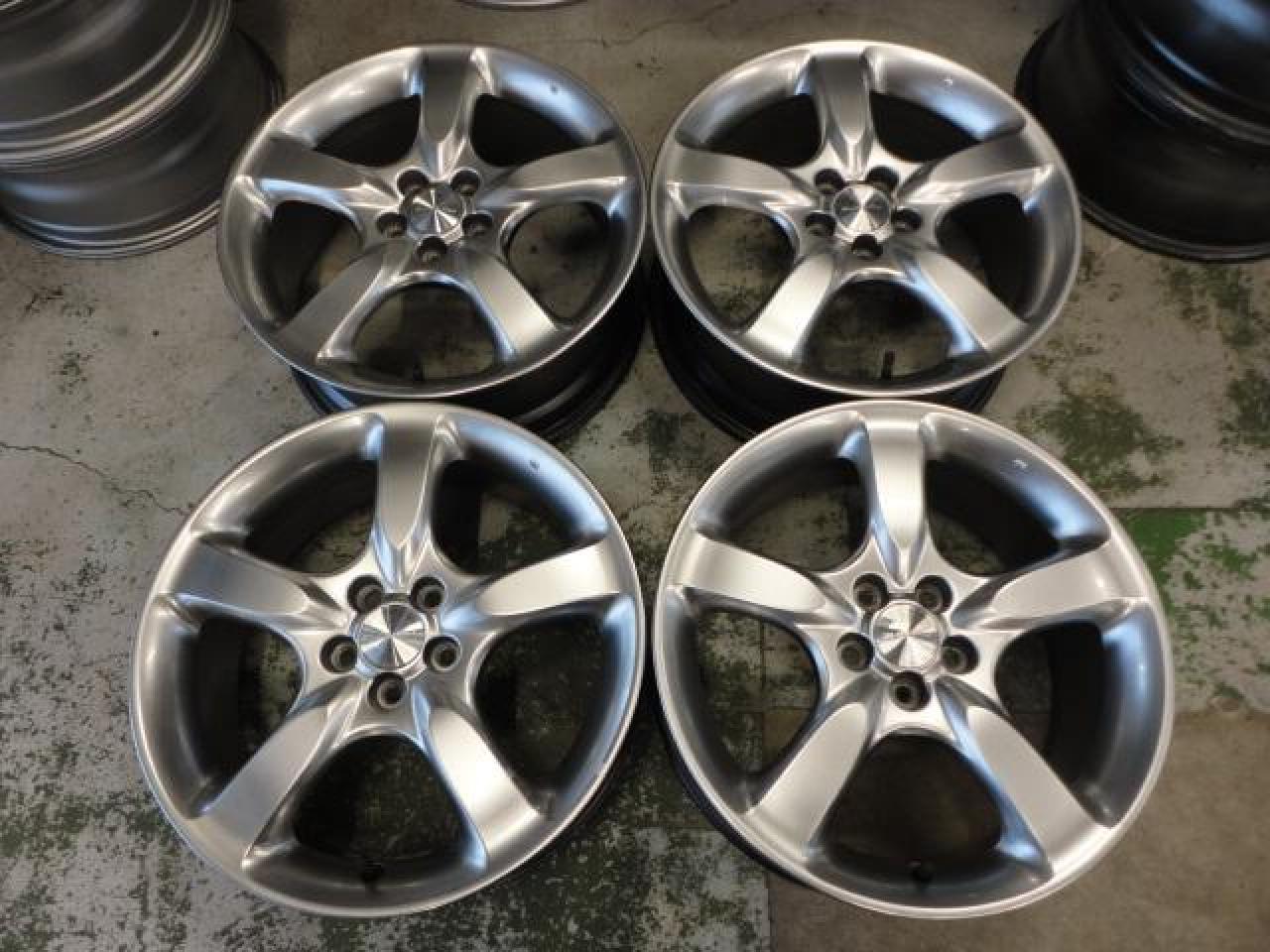 【スバル純正】 レガシィツーリングワゴン・レガシィB4/BP5・BL5純正 4本セット | カー用品 アルミホイール 17インチホイールを通販 ...