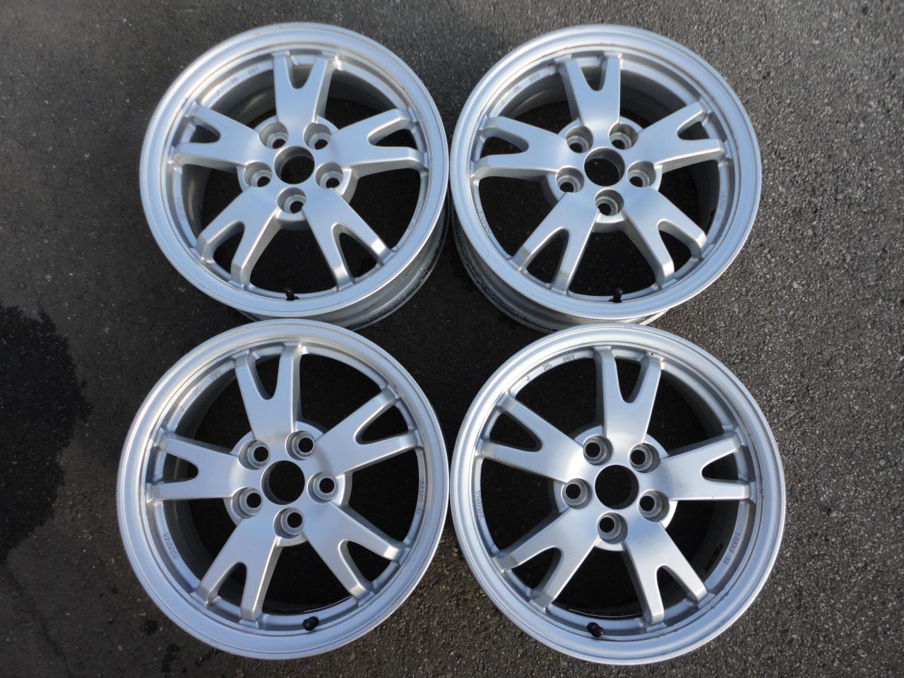 トヨタ純正(TOYOTA)30プリウス前期純正ホイール | 中古品 | アップガレージ 茨城取手店 | カー用品 アルミホイール 15インチ ...