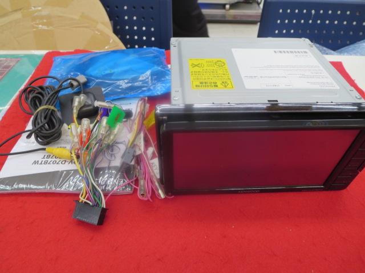 KENWOOD [MDV-D707BTW] フルセグ/DVD/CD/SD/Bluetooth | カー用品 カーナビ(地デジ） AV一体メモリーナビ（地デジ）を通販で購入する | 中古カー ...