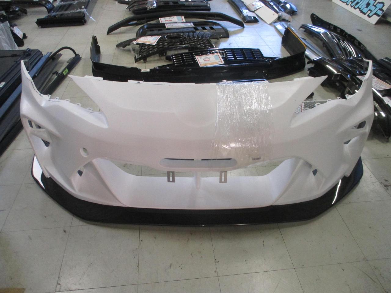 【VARIS】FRONT BUMPER Ver.2(UNDER LIP CARBON) | カー用品 ボディパーツ フロントエアロを通販で購入 ...