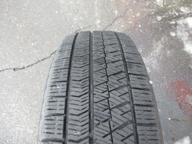 【H倉庫】BRIDGESTONE BLIZZAK VRX2 | カー用品 スタッドレスタイヤ 16インチスタッドレスタイヤを通販で購入する | 中古カー＆バイク用品の販売ならアップガレージ