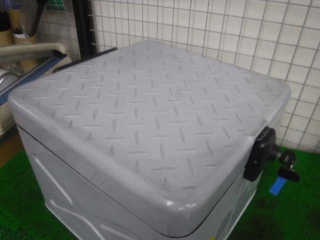 TAKIGEN デリバリーボックス/リアキャリアボックス | バイク用品 ツーリング用品 BOX(二輪)を通販で購入する | 中古カー＆バイク ...