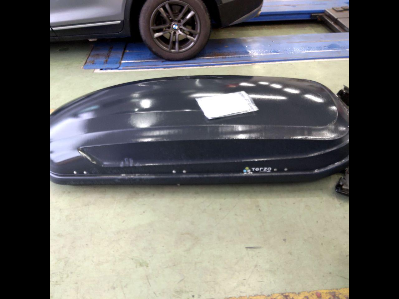 TERZO ルーフボックスORCA520 | カー用品 キャリア ルーフBOXを通販で購入する | 中古カー＆バイク用品の販売ならアップガレージ