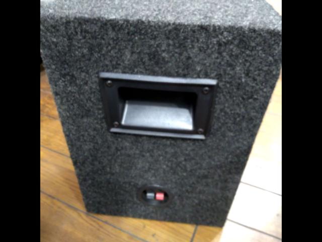 KICKER Impulse | カー用品 スピーカー サブウーハースピーカーBOX付を通販で購入する | 中古カー＆バイク用品の販売なら ...