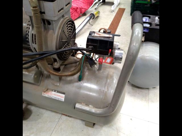 シンセイ 静音オイルレスコンプレッサー 38L EWS-38 | 総合リユース エアーツール コンプレッサーを通販で購入する | 中古カー＆バイク用品の販売ならアップガレージ