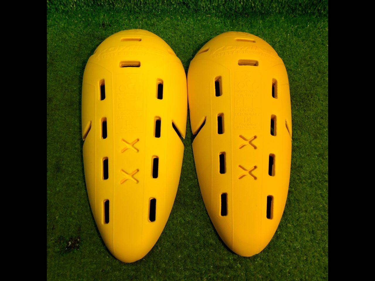 1KOMINE(コミネ) SK-835 CEレベル2 プロテクターE/Kプラス(肘,膝兼用) | バイク用品 プロテクター プロテクター(二輪 ...