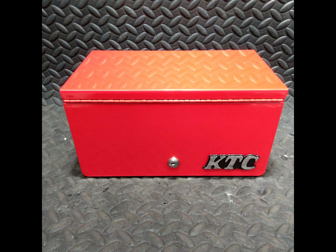 KTC ミニチェスト(2段2引出し) | 新古品 | アップガレージ いわき店 | カー用品 メンテナンス 工具を通販で購入する | 中古カー ...