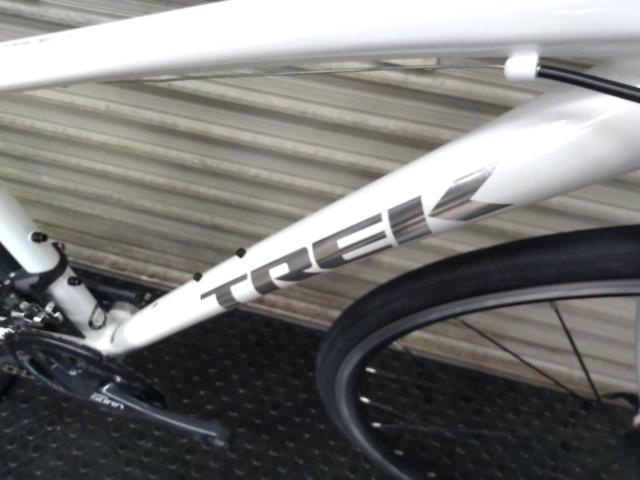 TREK DOMANE AL3 アルミフレームロードバイク クリスタルホワイト 2019年モデル/メーカーサイズ44 定価105.840円 ★ ...