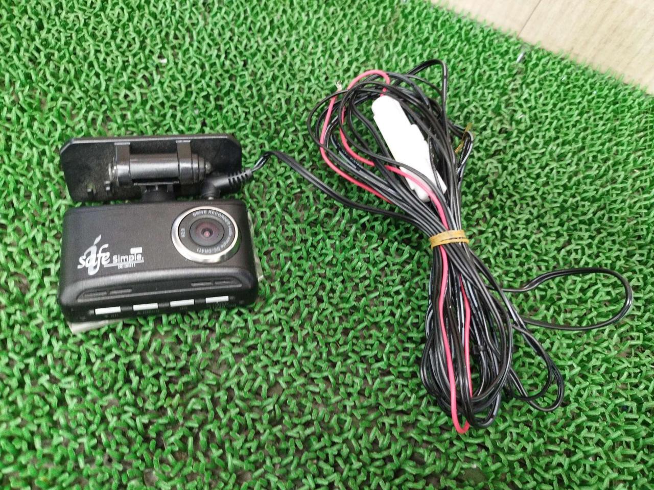 COMTEC(コムテック) DC-DR411 前方撮影型ドライブレコーダー | カー用品 カーAVアクセサリー ドライブレコーダーを通販で購入する | 中古カー＆バイク用品の販売ならアップガレージ