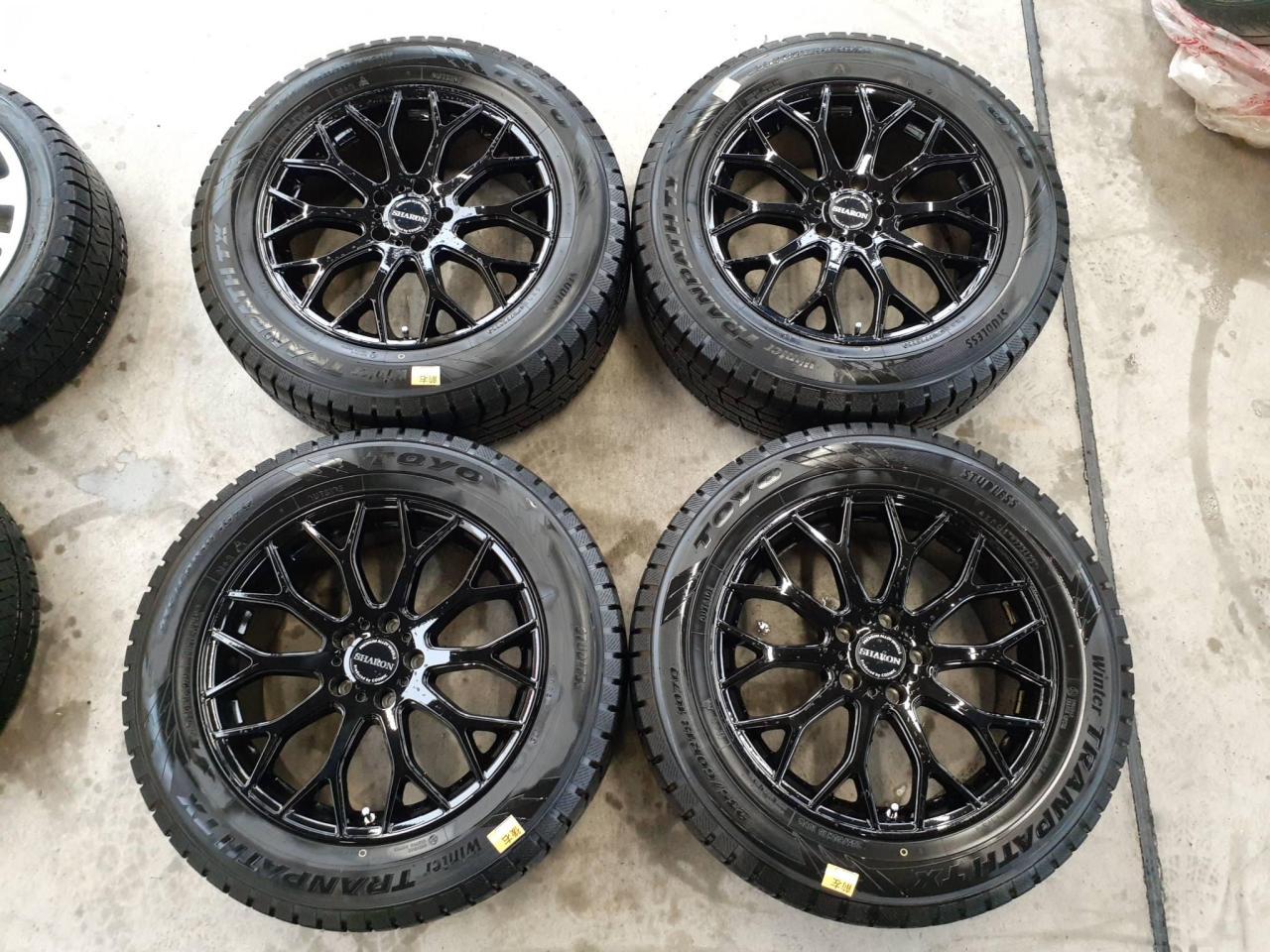 COSMIC(コズミック) VENERDI SHALON ツイン10本メッシュ + TOYO(トーヨー) Winter TRANPATH TX 235/60R18 | 中古品 | アップ ...