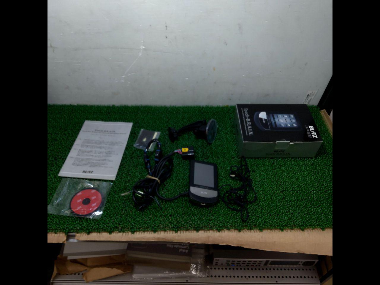 BLITZ Touch-BRAIN | カー用品 電装系 チューニング電装を通販で購入する | 中古カー＆バイク用品の販売ならアップガレージ