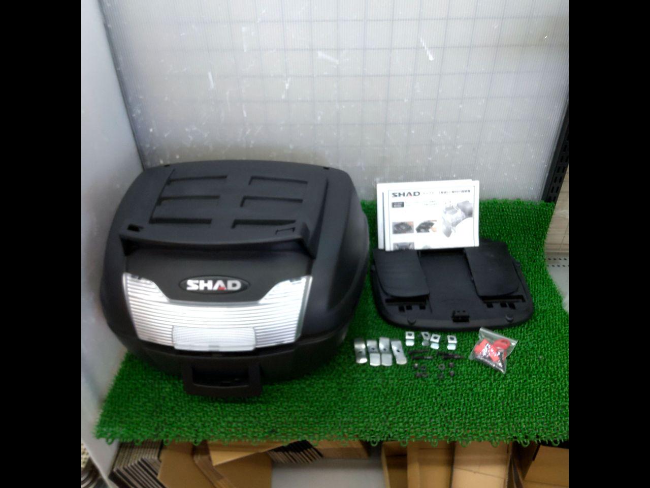 SHAD SH40リアボックス | バイク用品 ツーリング用品 BOX(二輪)を通販で購入する | 中古カー＆バイク用品の販売ならアップガレージ