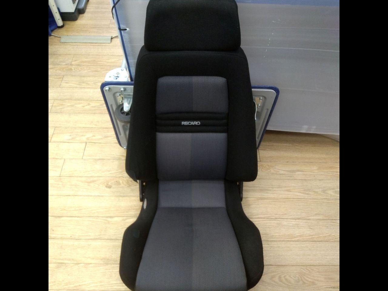 RECARO LX-M | カー用品 シート リクライニングシート(レカロ)を通販で購入する | 中古カー＆バイク用品の販売ならアップガレージ