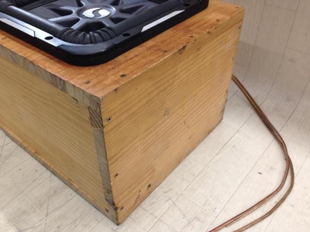 KICKER L1 ソロバリック 四角 | カー用品 スピーカー サブウーハースピーカーBOX付を通販で購入する | 中古カー＆バイク用品の ...