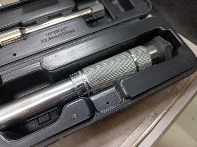 E-Value ETR4-200 プレセット型トルクレンチ | カー用品 メンテナンス 工具を通販で購入する | 中古カー＆バイク用品の販売ならアップガレージ