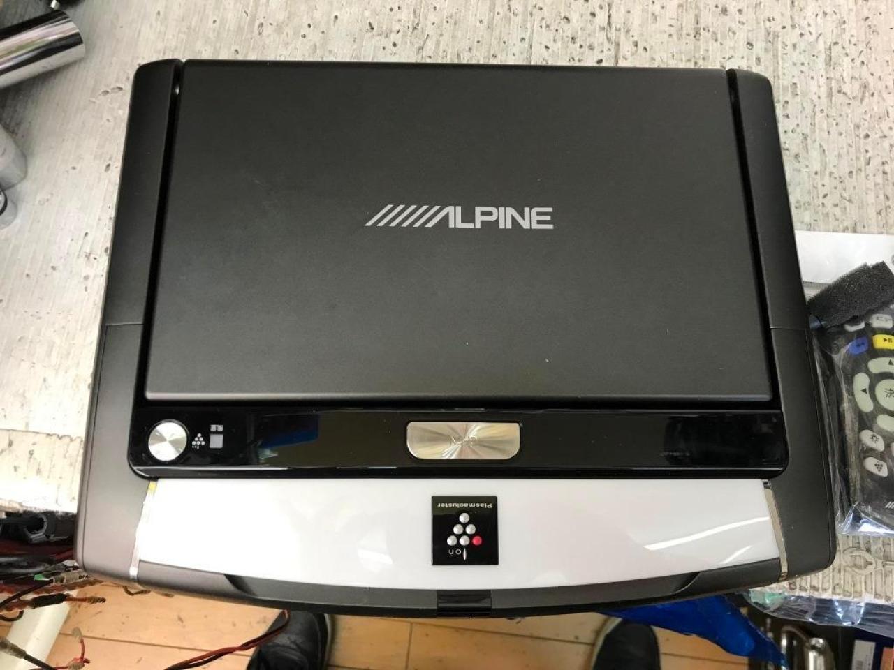 ALPINE PCX-R3300 フリップダウンモニター | カー用品 モニター・地デジ その他モニターを通販で購入する | 中古カー＆バイク ...