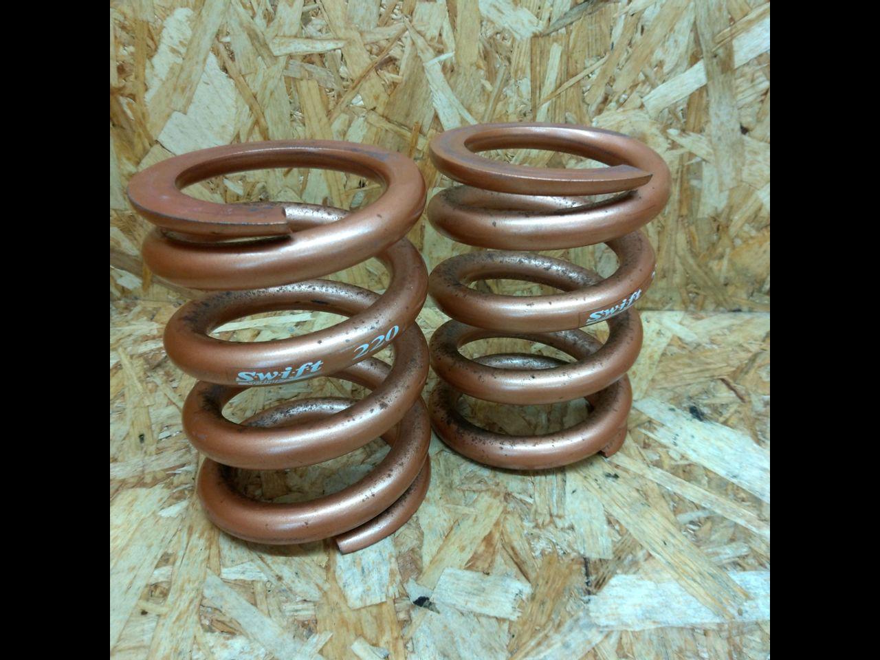 Swift 直巻スプリング バネレート22K | カー用品 足まわり 直巻スプリングを通販で購入する | 中古カー＆バイク用品の販売ならアップガレージ