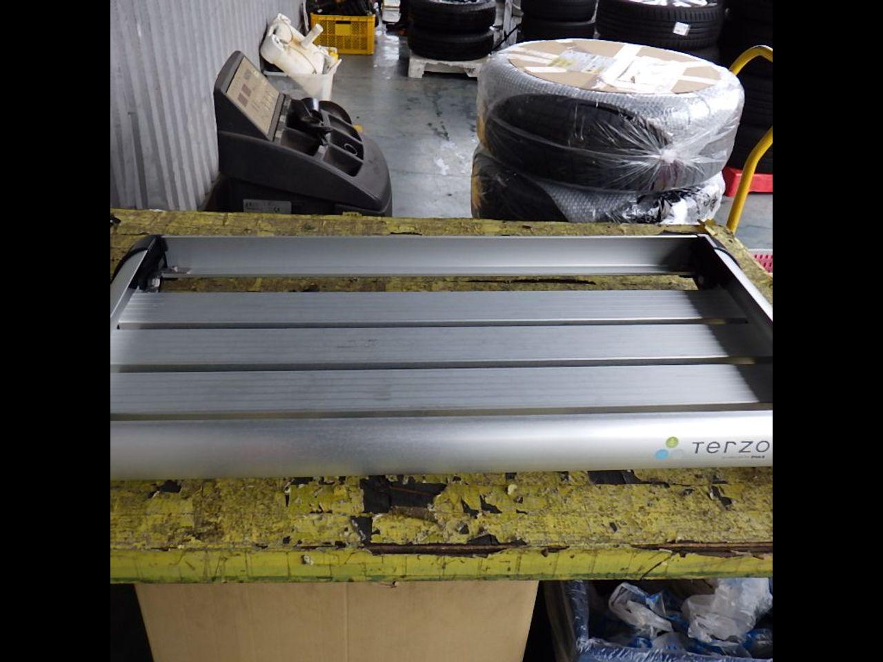 TERZO(テルッツォ) EA303 ROOF RACK ルーフラック レギュラー | カー用品 キャリア その他キャリアを通販で購入する ...