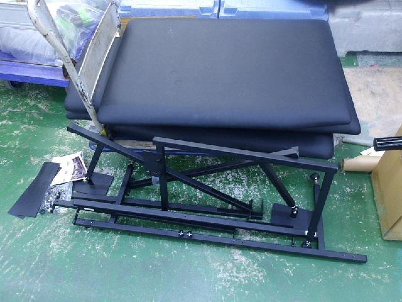 値下げしました】【MGR CUSTOM】ベッドキット | 中古品 | アップガレージ 大阪門真店 | カー用品 インテリア その他インテリアを通販で購入する | 中古カー＆バイク用品の販売なら ...