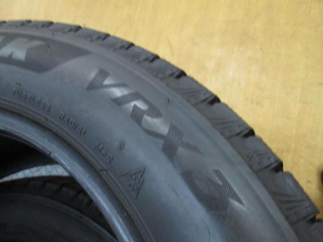 【BRIDGESTONE】BLIZZAK VRX3 | カー用品 スタッドレスタイヤ 17インチスタッドレスタイヤを通販で購入する | 中古カー＆バイク用品の販売ならアップガレージ