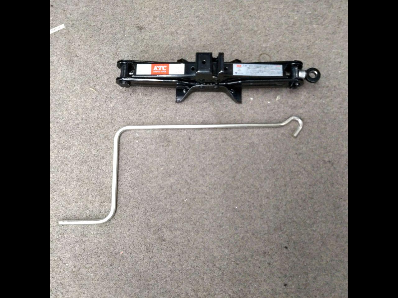 KTC PJ-06 パンダグラフジャッキ | カー用品 メンテナンス 工具を通販で購入する | 中古カー＆バイク用品の販売ならアップガレージ