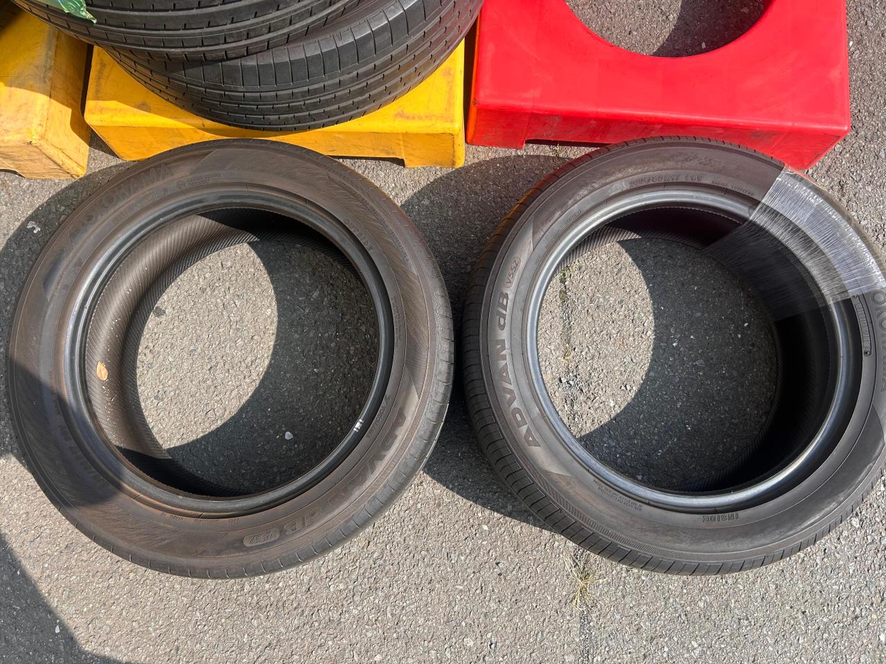 YOKOHAMA ADVAN dB V552 235/50R17 96W | カー用品 タイヤ 17インチタイヤを通販で購入する | 中古カー＆バイク用品の販売ならアップガレージ