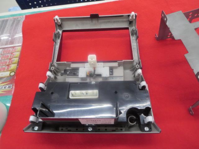 SUZUKI ワゴンRスティングレー/MH22S純正オーディオパネル/エアコンパネル | カー用品 カーAVアクセサリー その他カーAV ...