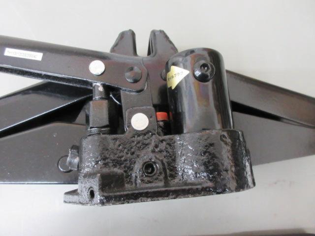 BAL NO 1376 1t 油圧ジャッキ | カー用品 メンテナンス 工具を通販で購入する | 中古カー＆バイク用品の販売ならアップガレージ