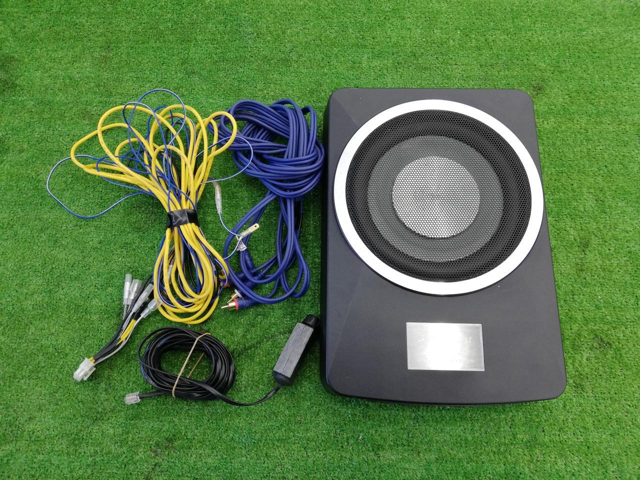 AUTOBACS DynaQuest DQC-800B チューンナップウーハー | カー用品 スピーカー サブウーハースピーカーを通販で購入する | 中古カー＆バイク用品の販売ならアップガレージ