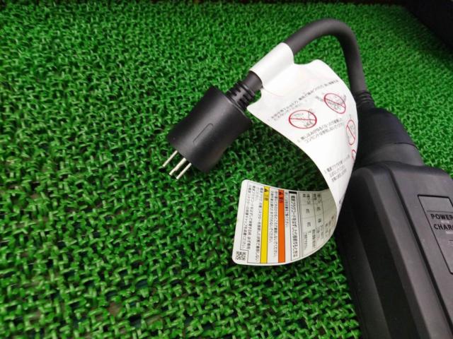 トヨタ(TOYOTA) 純正充電ケーブル G9060 47110 | カー用品 メンテナンス その他メンテナンスを通販で購入する | 中古カー ...