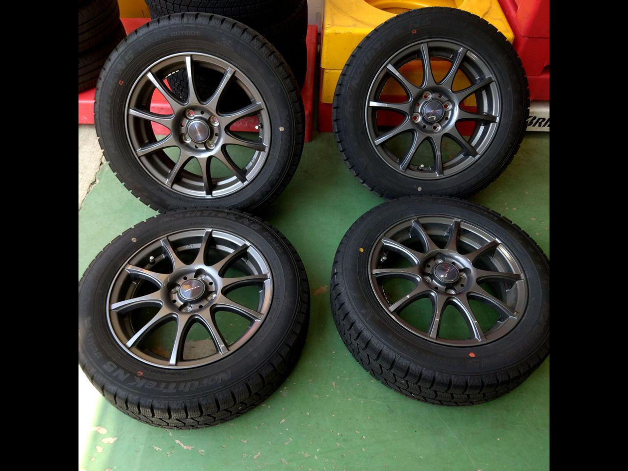 【weds(ウェッズ)】VELVA(ヴェルヴァ) +AUTOBACS NorthTrek N5 | カー用品 スタッドレスタイヤホイールセット 15インチスタッドレスタイヤホイールセットを通販 ...