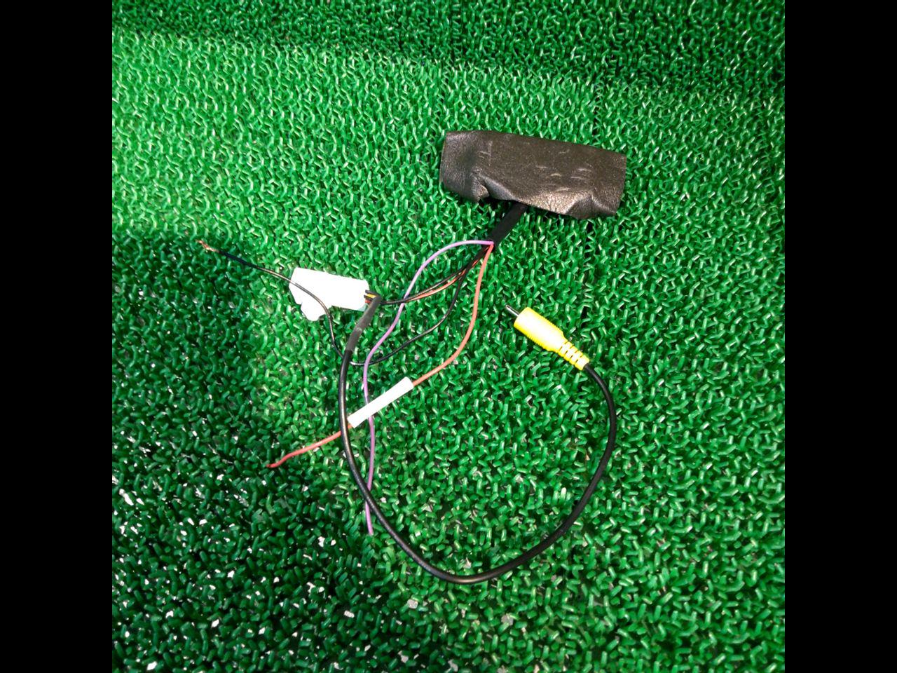 【DATA SYSTEM 】RCA003T トヨタ系 リアカメラ接続アダプター 純正カメラを社外ナビに接続 | カー用品 カーAVアクセサリー テレビアクセサリーを通販で購入する | 中古カー ...