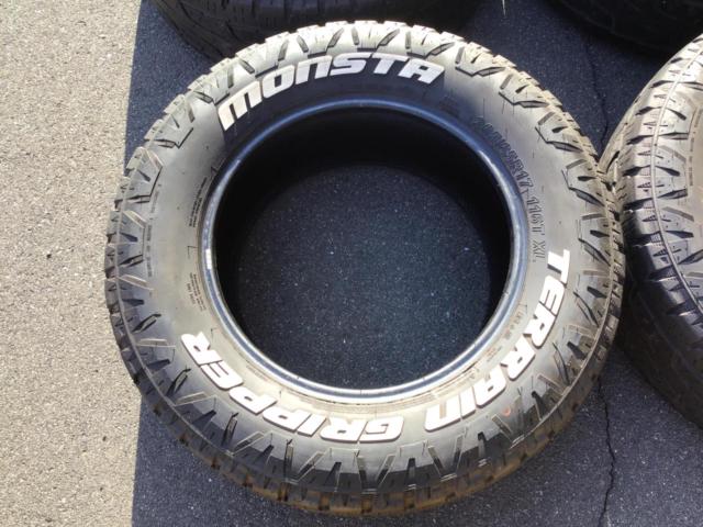MONSTA TERRAIN GRIPPER | カー用品 タイヤ 17インチタイヤを通販で購入する | 中古カー＆バイク用品の販売ならアップガレージ