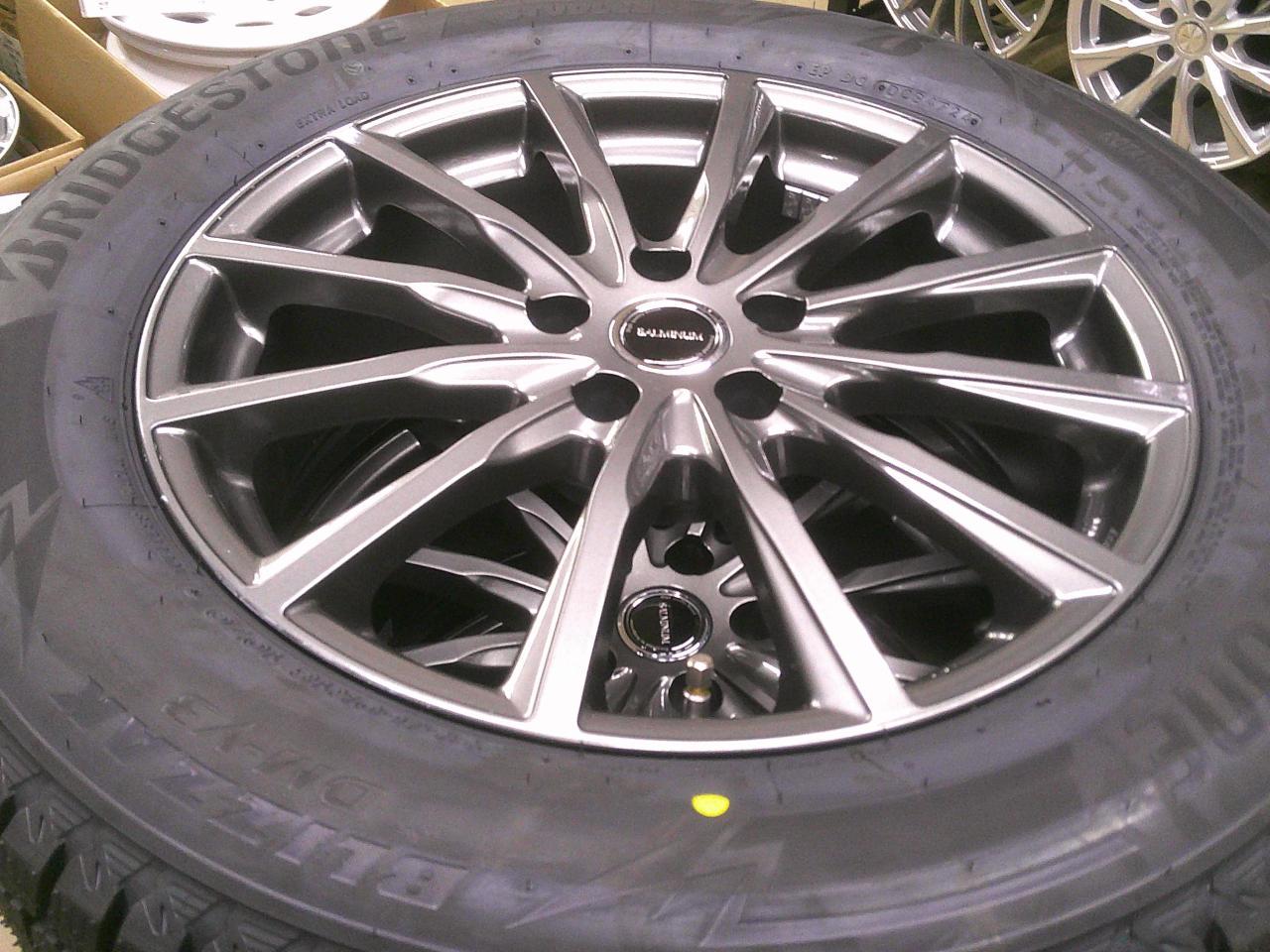 BRIDGESTONE BALMINUM AR12 + BRIDGESTONE BLIZZAK DM-V3 (Y03132) | カー用品 ...