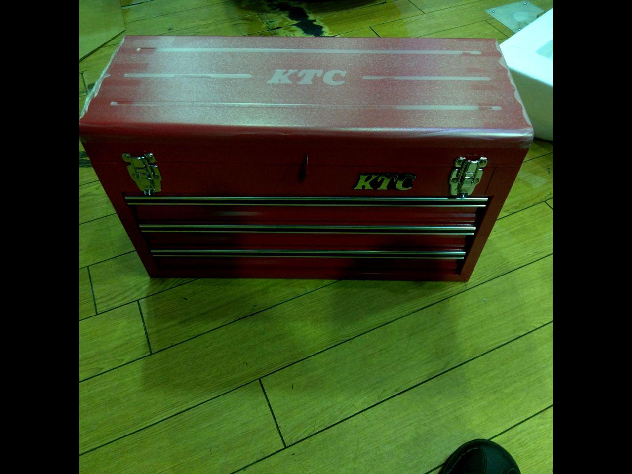 【KTC】3段チェストツールボックス(SKX0213) | カー用品 メンテナンス 工具を通販で購入する | 中古カー＆バイク用品の販売ならアップガレージ