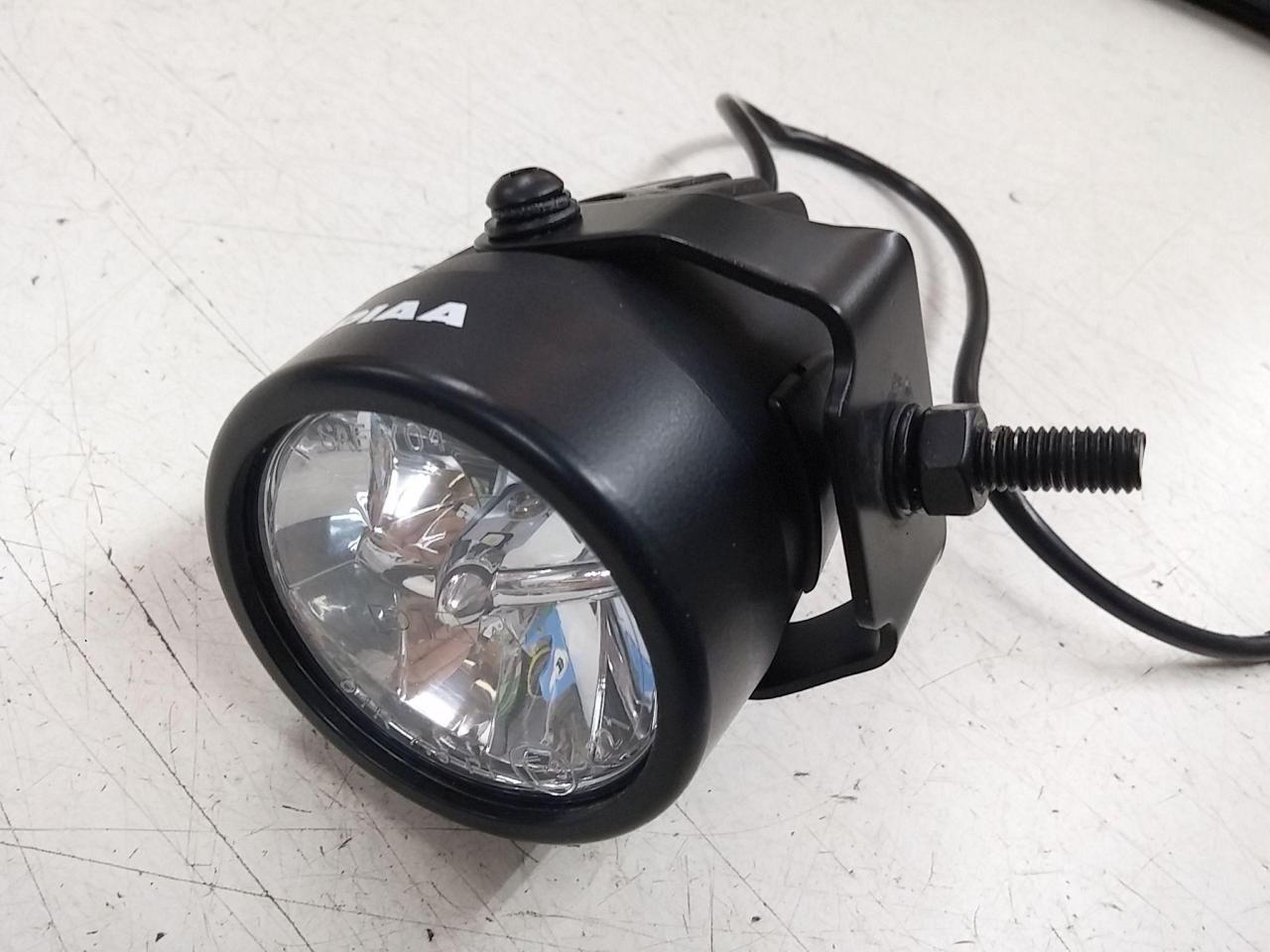 PIAA(ピア) LP270 LEDドライビングランプ 【12V汎用】 | バイク用品 電装品 その他電装品(二輪)を通販で購入する | 中古カー＆バイク用品の販売ならアップガレージ