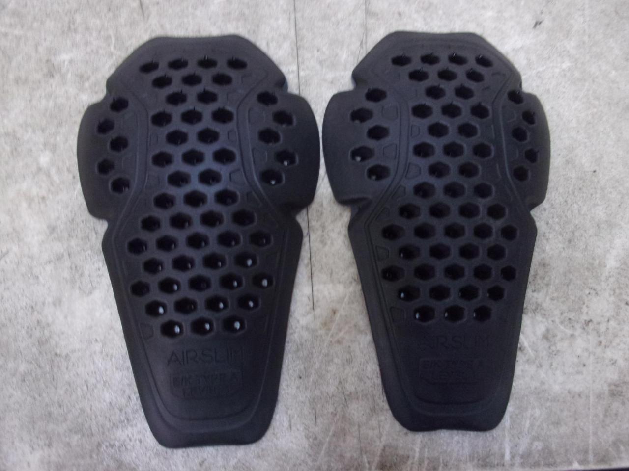 【POWERTECTOR】エルボープロテクターAIR SLIM | バイク用品 プロテクター プロテクター(二輪)を通販で購入する | 中古 ...