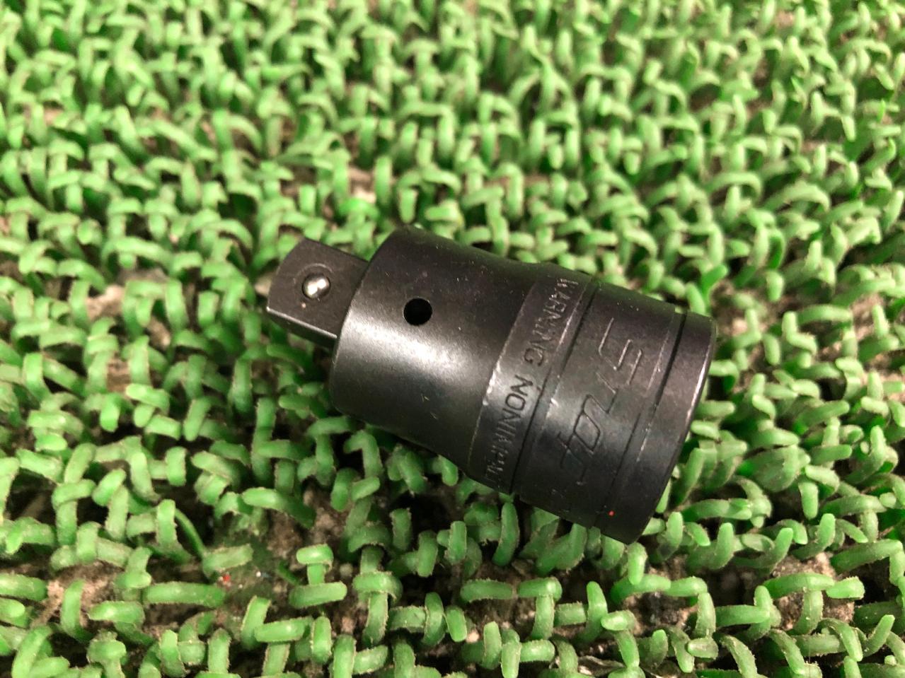 Snap-on スナップオン 1/2sq 差し込み 変換 アダプター GSAF1F 3/8sq差し込みへ 1/2sq→3/8sq インパクト ...