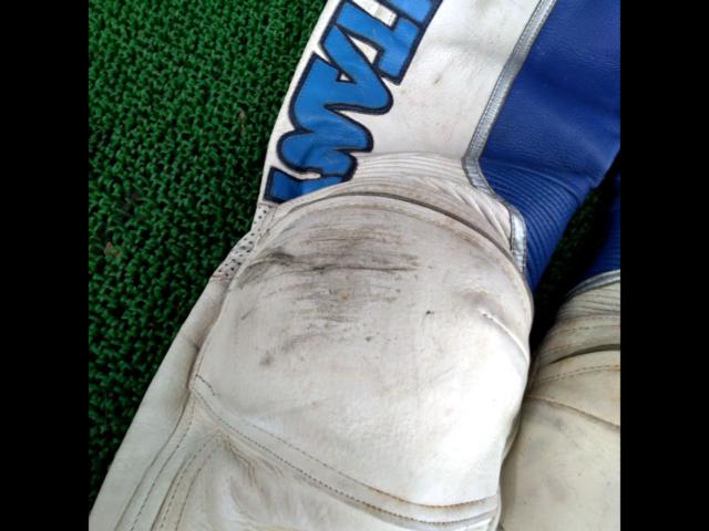 わけあり サイズM/L KUSHITANI レザースーツ | わけあり | アップガレージ 横浜町田総本店 | バイク用品 ウエア レーシングスーツ(二輪)を通販で購入する | 中古カー ...