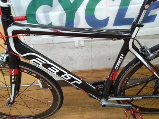 FELT 2010年 Z2 700×23C 2×10s カーボンロードバイク ブラック SHIMANO ULTEGRA 6700系 2X10S サイズ560 | ロードバイクを通販で購入する ...