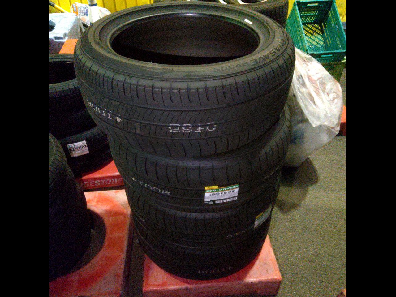 DUNLOP ENASAVE RV505 235/50R18 新品タイヤ4本セット | カー用品 タイヤ 18インチタイヤを通販で購入する | 中古カー＆バイク用品の販売ならアップガレージ