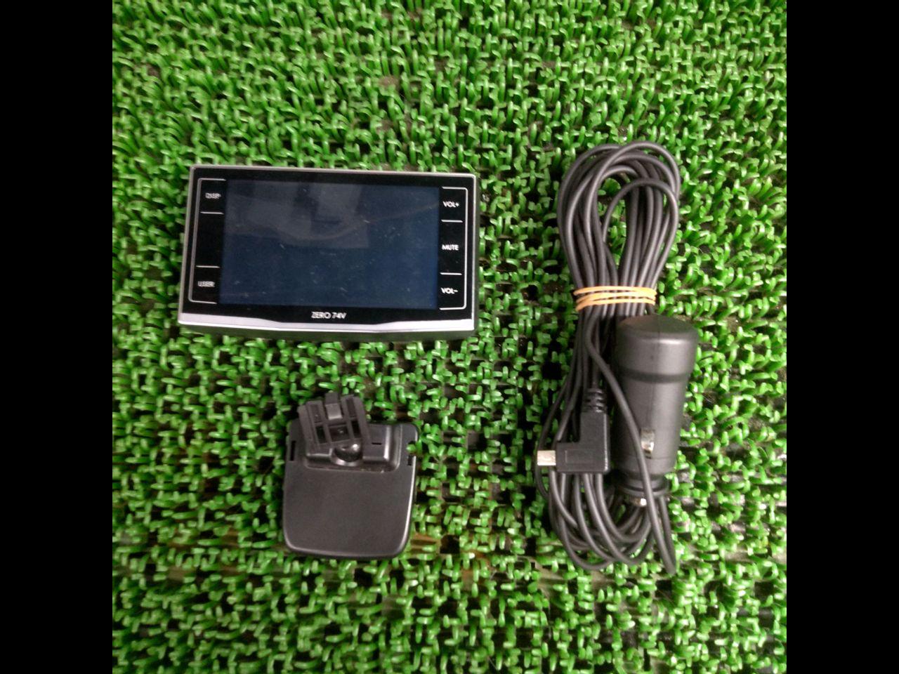 COMTEC ZERO74V レーダー探知機 2014年モデル | カー用品 電装系 電装パーツを通販で購入する | 中古カー＆バイク用品の販売ならアップガレージ