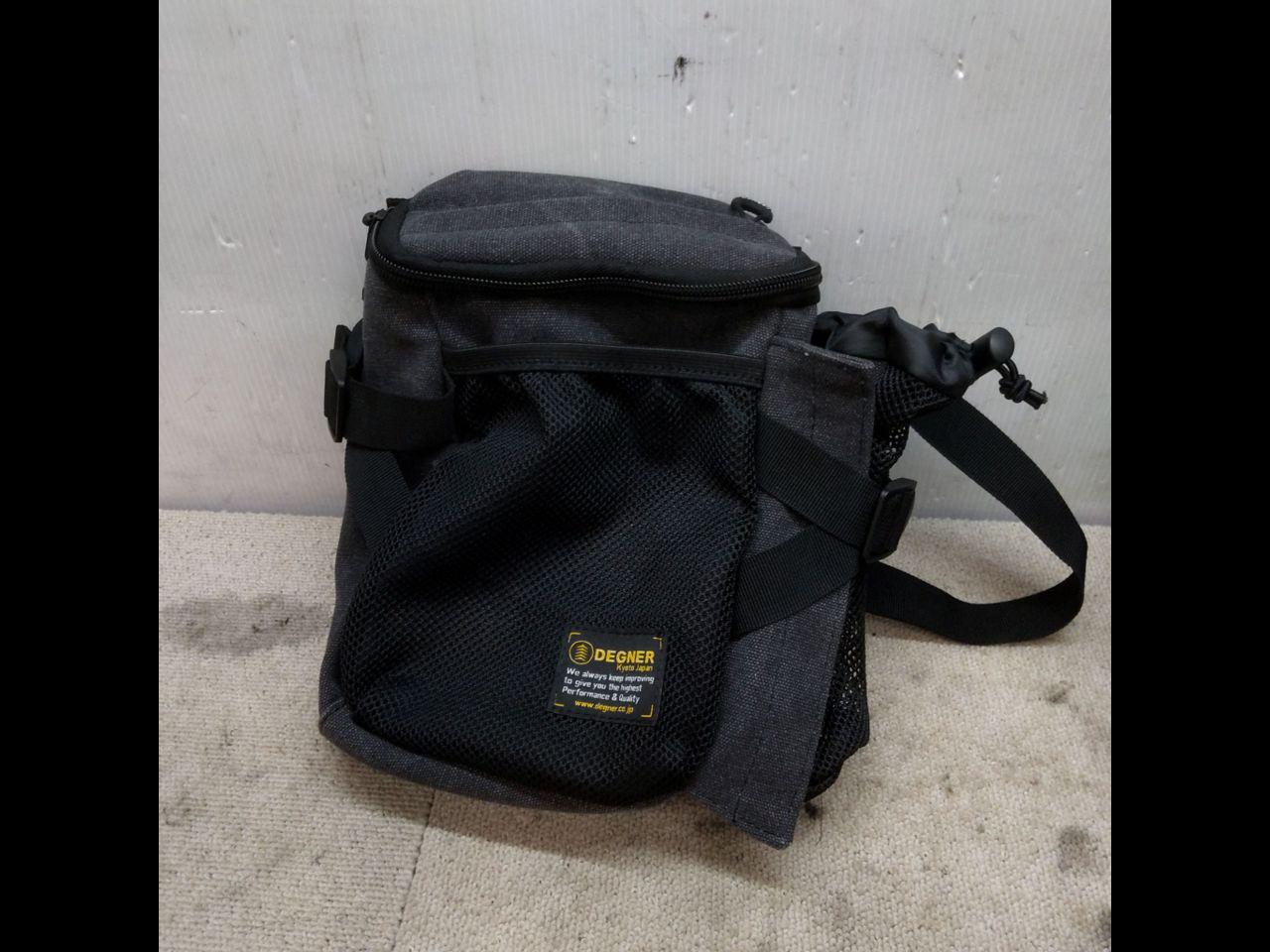 DEGNER(デグナー) ホルスターバック/NB-204【容量3L】 | バイク用品 ツーリング用品 バッグ(二輪)を通販で購入する | 中古カー＆バイク用品の販売ならアップガレージ