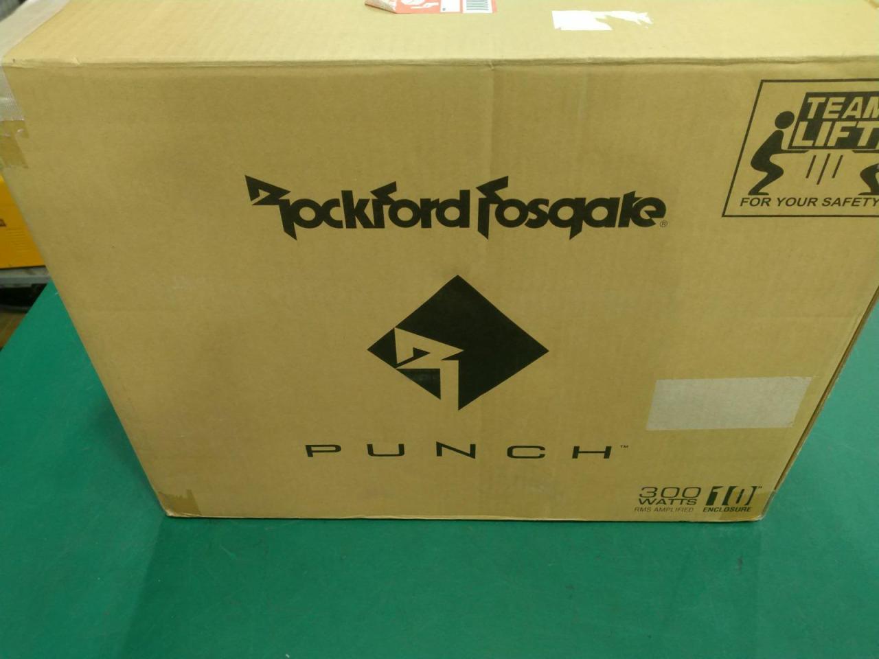 Rockford P300-10/アンプ内蔵純正BOX | 新古品 | アップガレージ 千葉八千代店 | カー用品 スピーカー サブウーハー ...