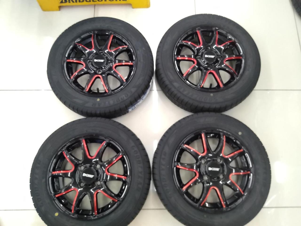 DCENTI STW10 + GOODYEAR GOODYEAR EfficientGrip RVF02★新品未使用タイヤ付き★ | 中古品 ...