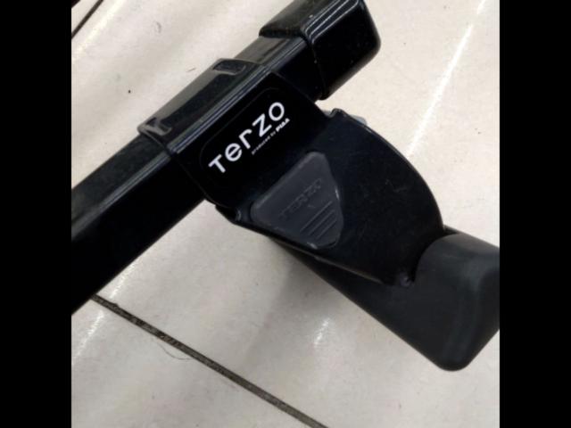 TERZO キャリア EF14BL+バー127 | カー用品 キャリアを通販で購入する | 中古カー＆バイク用品の販売ならアップガレージ