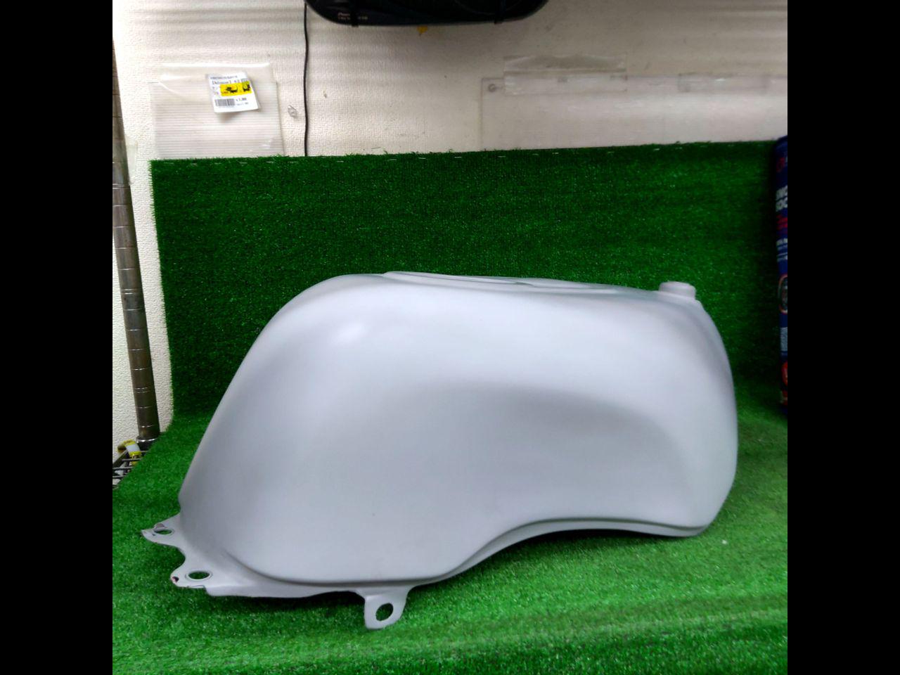 SUZUKI GSX-R400/GK73A(’88年) 純正タンク 自家塗装あり | バイク用品 外装 タンク(二輪)を通販で購入する ...